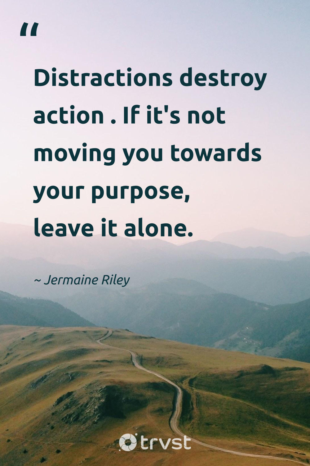 40 Distraction Quotes To Cut Through the Noise And Focus (2025)